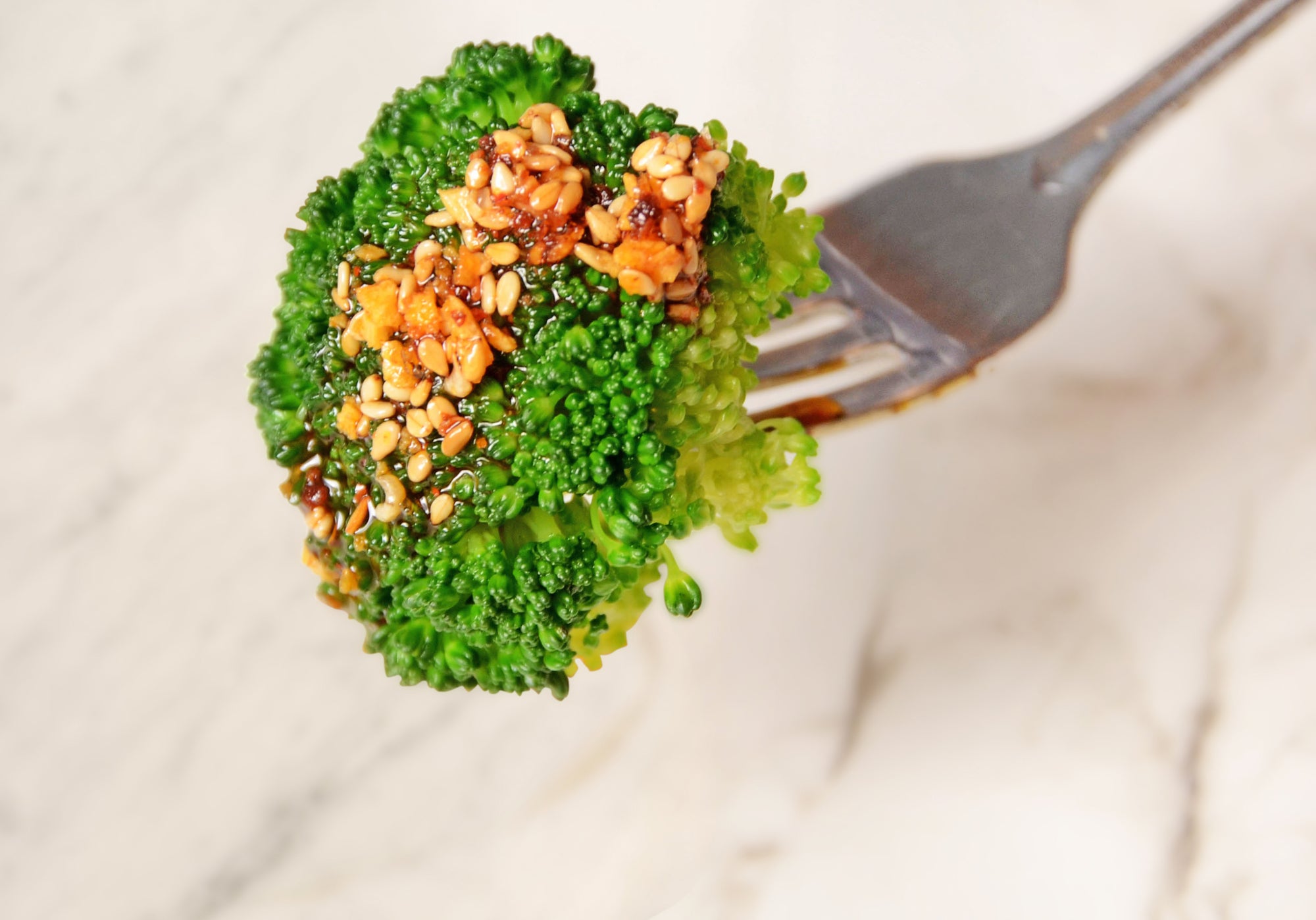 Ruby Crunch Hand-Crafted Crunchy Chili Oil – 5 Lakes Flavor