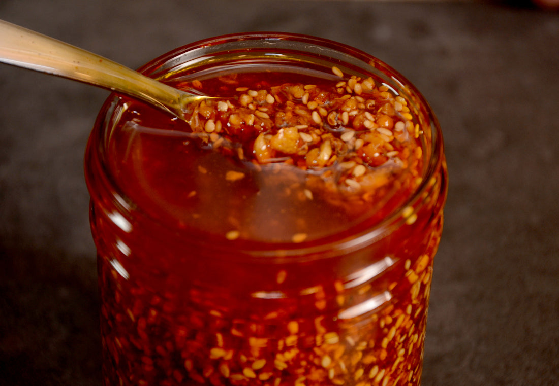 Ruby Crunch Hand-Crafted Crunchy Chili Oil – 5 Lakes Flavor