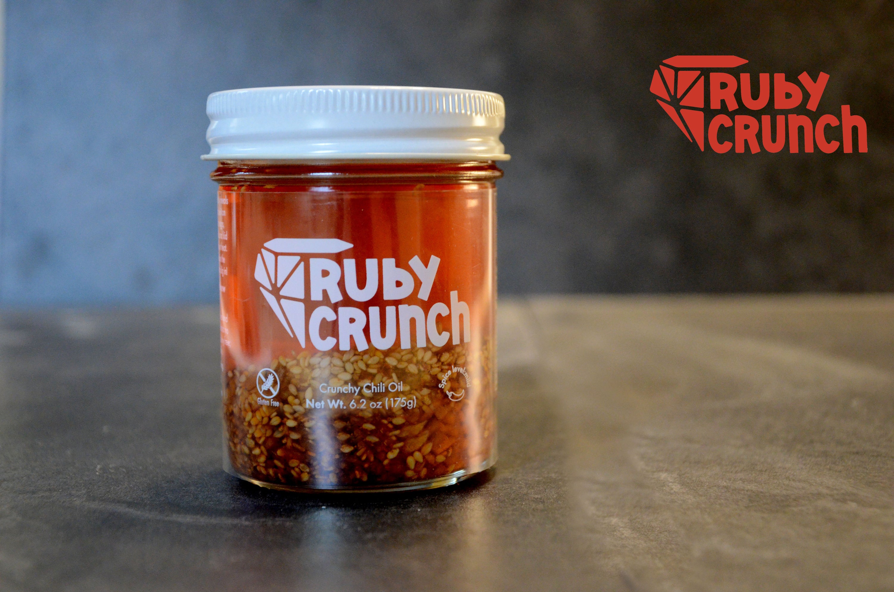 Ruby Crunch Hand-Crafted Crunchy Chili Oil – 5 Lakes Flavor